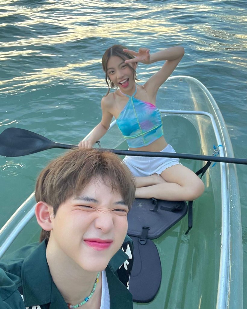 4EVE For aye Official | slow on Twitter: "𝐈𝐆 𝐏𝐨𝐬𝐭 𝐮𝐩𝐝𝐚𝐭𝐞 : taaoem Caption : #XOXOouting —https ...