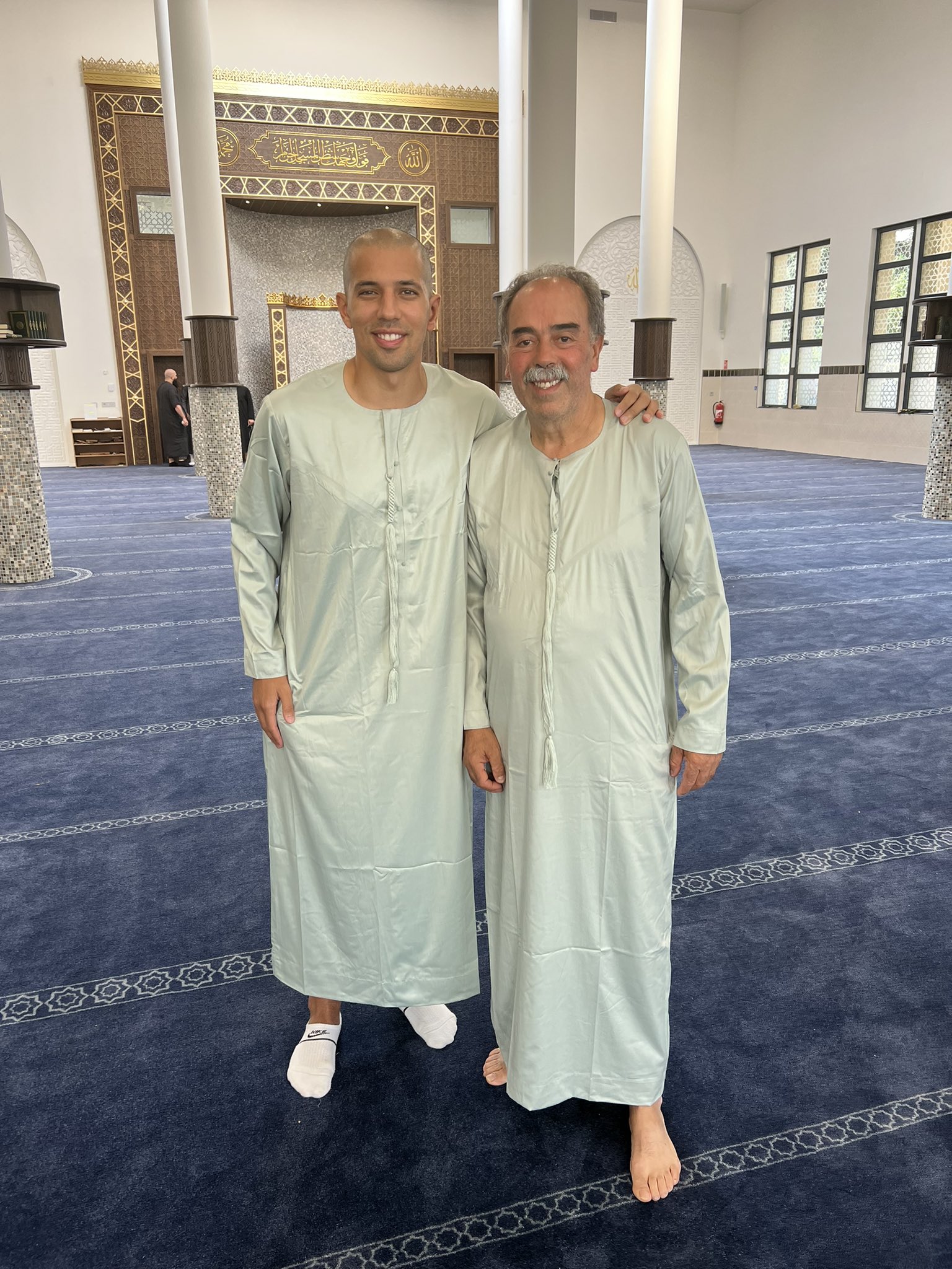 Sofiane Feghouli on Twitter: "Eid Mubarak 🤲🏻😎 https://t.co/VHEXFSCftP" / Twitter