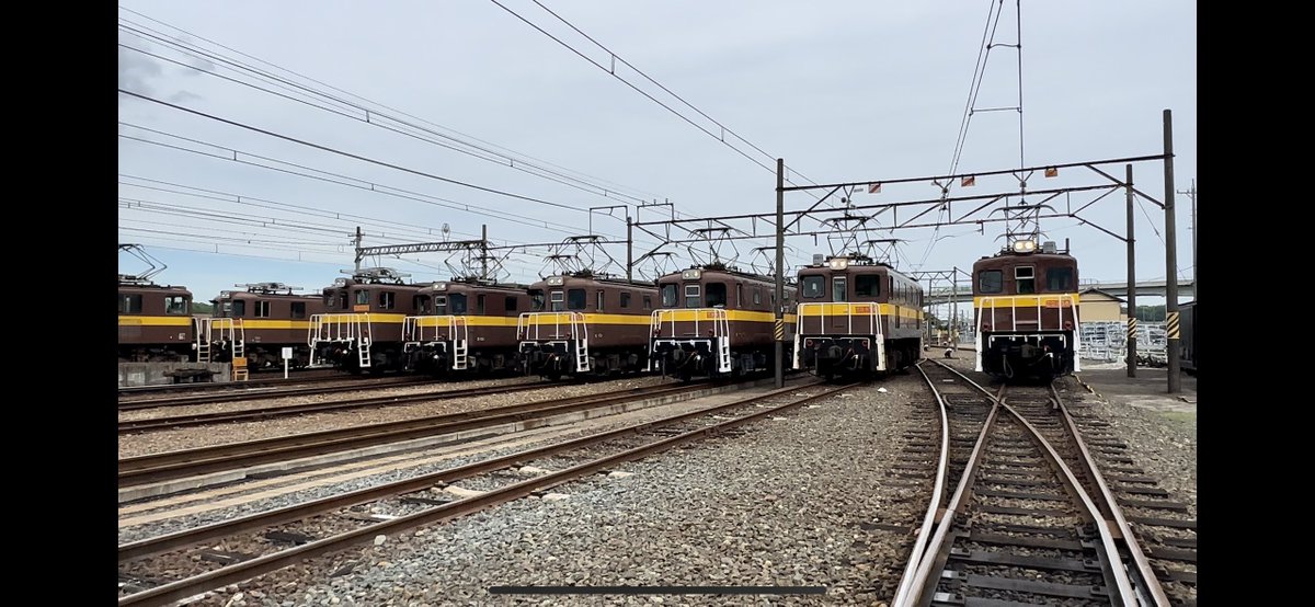 とれみょう on Twitter: "ED459運転席 右端から2番目機関車です。もと東武ED5060形5070です。 名鉄住商工業の手により右運転台化等がされました。 三岐鉄道には4機の東武 ...