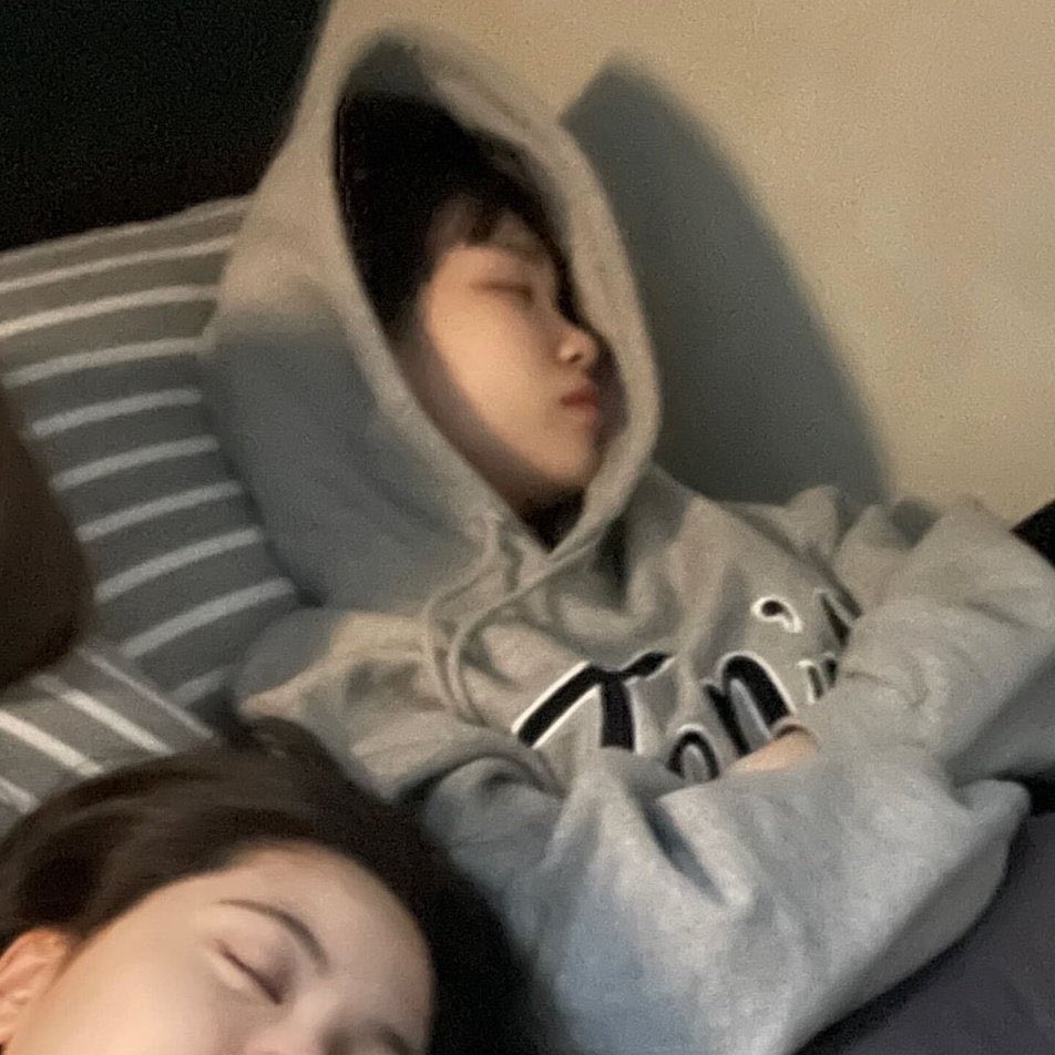 지니 On Twitter 그냥 자는 모습이 너무 사랑스러움