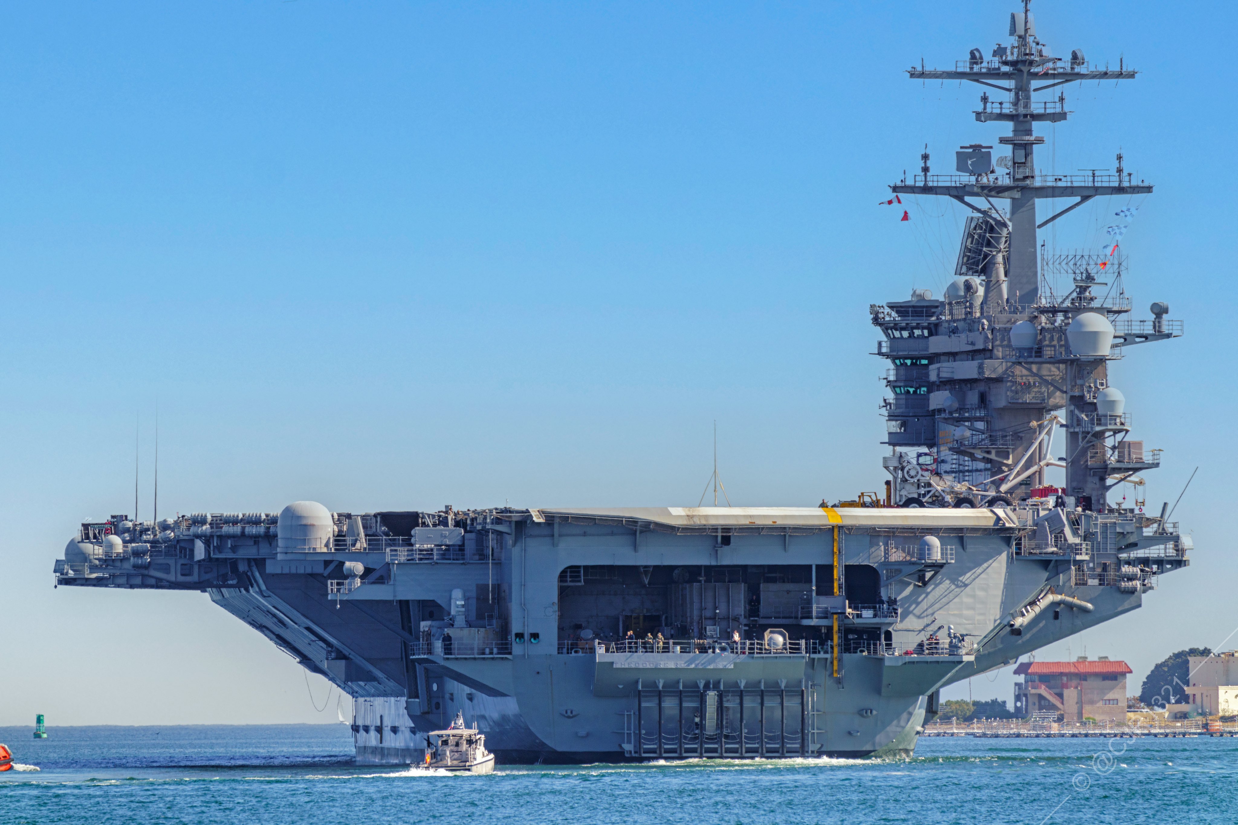 WarshipCam on Twitter: "USS Theodore Roosevelt (CVN 71) Nimitz-class aircraft carrier leaving ...