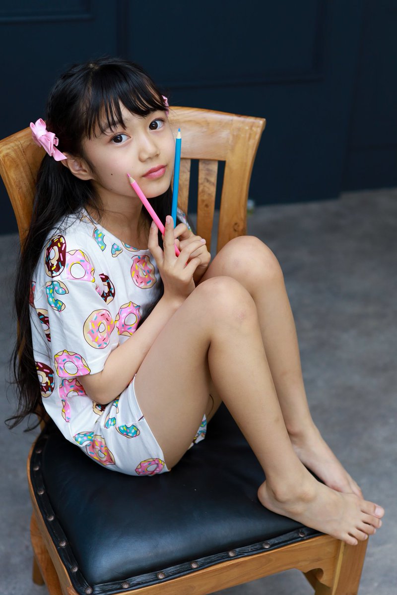 三児のパパ on Twitter: "#ここみん #cocomin @0219cocomi 福岡県民のここみんに、「これ食べてね」って博多通りもんを渡しました♪（冗談。袋は博多通りもんだけど ...