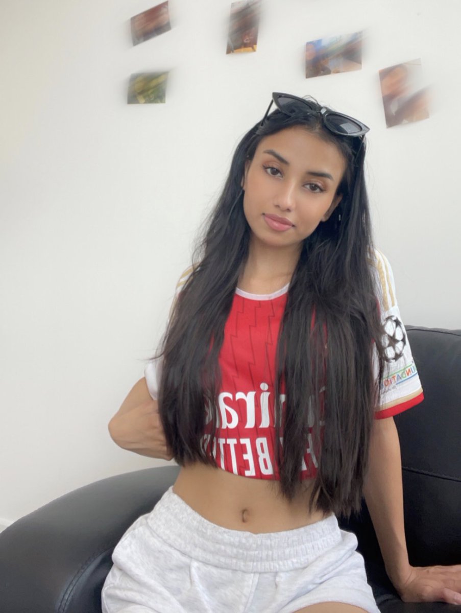 ً on Twitter: "Why do girls lift their shirt half way up like that and then get offended when ...