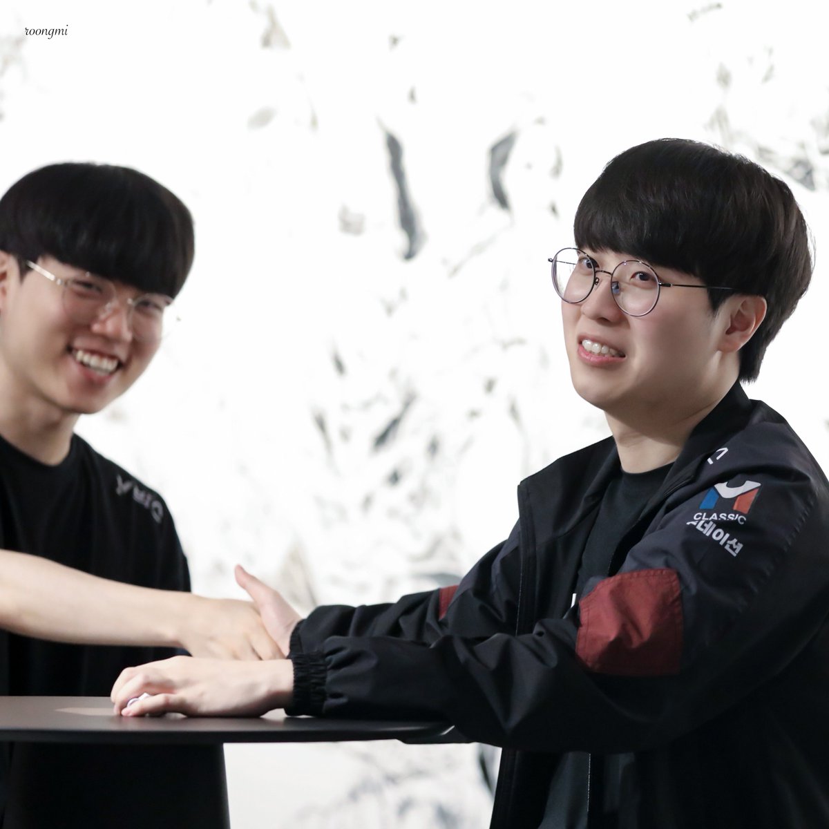 룽미📸 on Twitter: "230622 KT vs DK #KIIN #CUZZ #기인 #커즈"