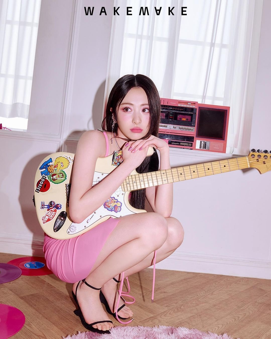 joe on Twitter: "#HUHYUNJIN for WAKEMAKE 💗 https://t.co/inD0ShL6Ea" / Twitter