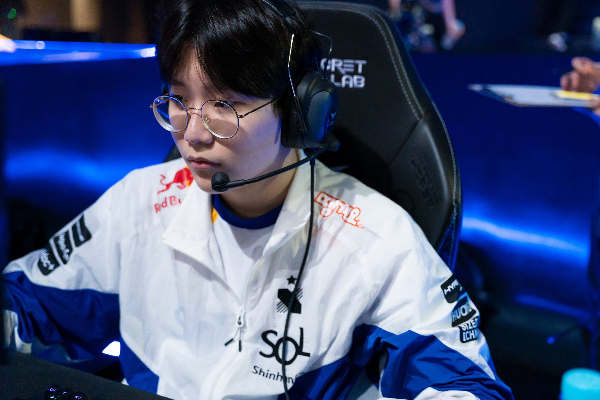 DRX on Twitter: "BANK DERBY👊 06.29 19:30 KST DRX vs. LSB #DRXWIN #PaveTheWay https://t.co ...