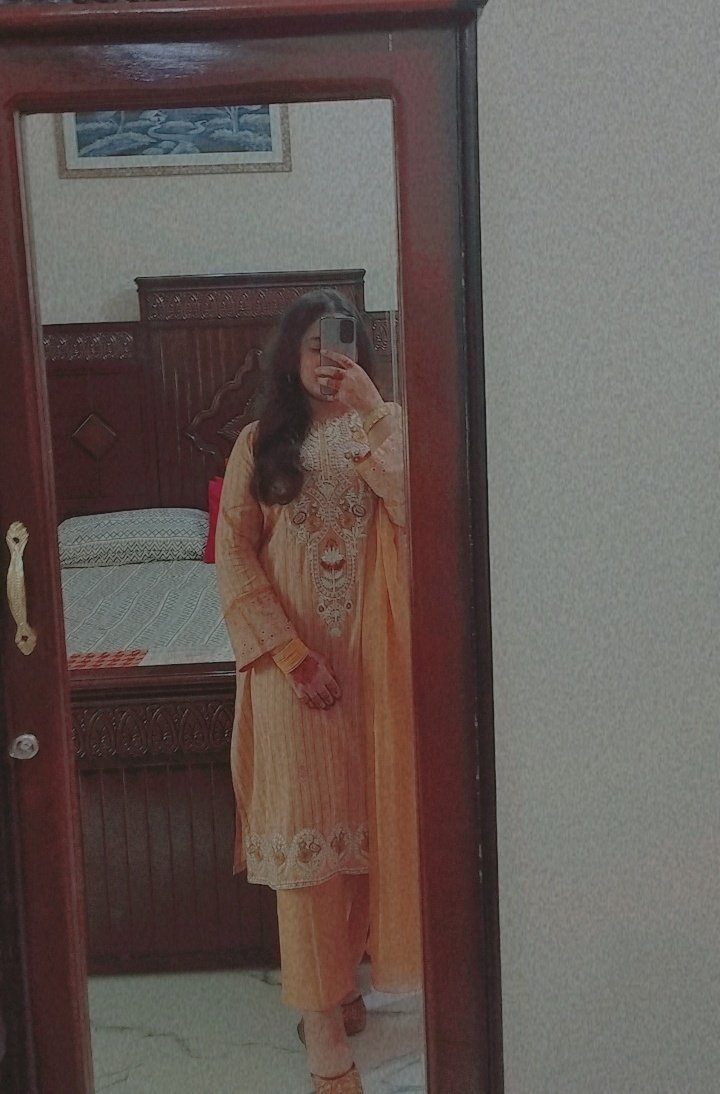 Aisha/shadab_babar stan acc on Twitter: "Eid media?"