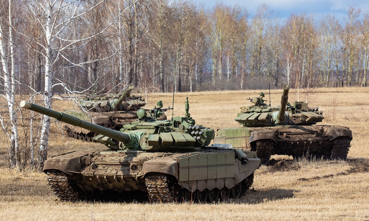 Buschlaid on Twitter: "@UAWeapons Imo I’d say this is a T-72B3 Obr.2016 (B3M). Portion of them ...