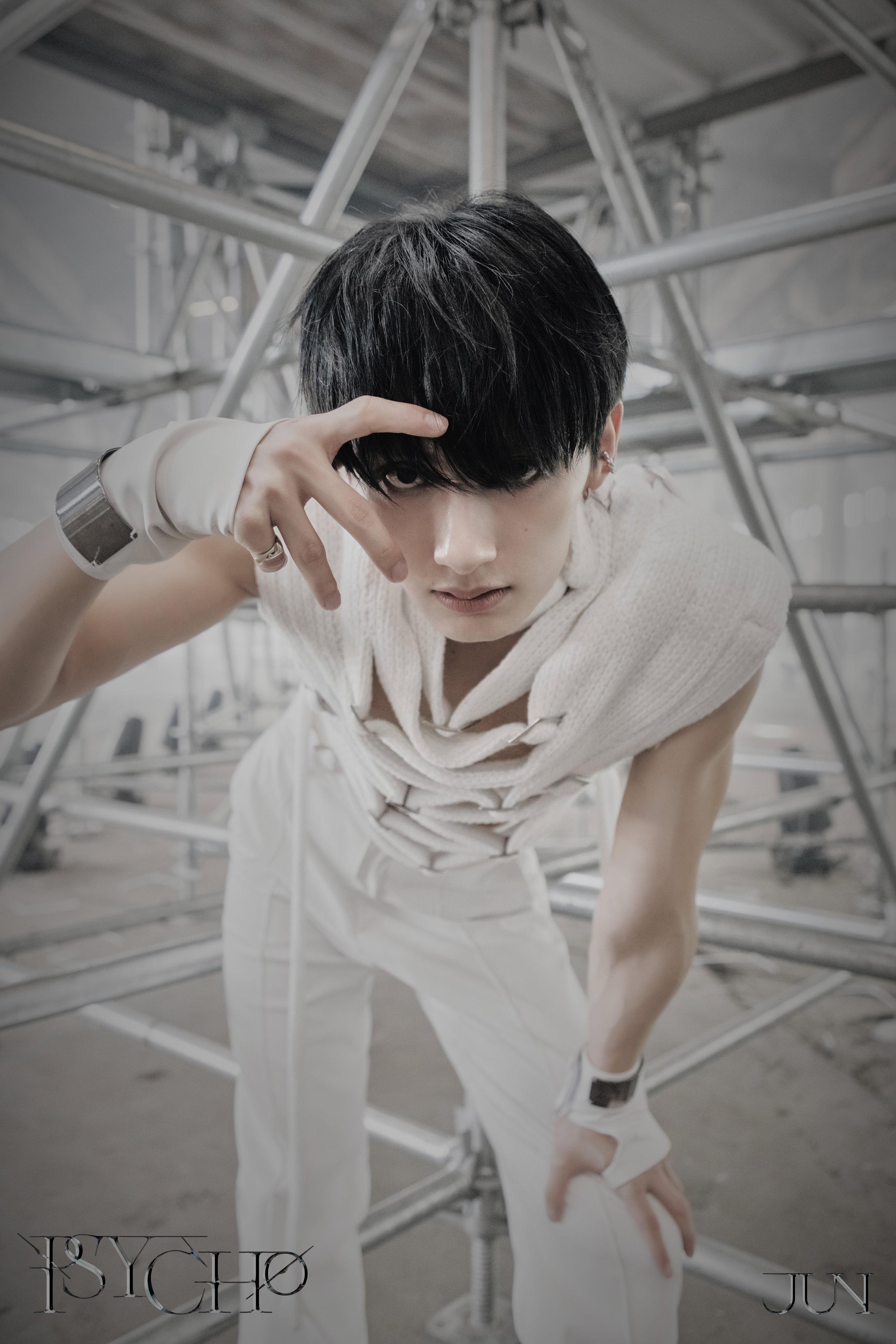 seventeen-on-twitter-jun-digital-single-psycho-concept-photo-1