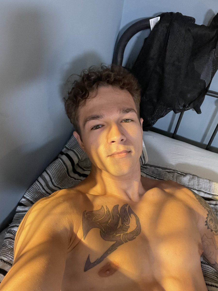 Hussie Models On Twitter Rt Jaydenmarcosxx Who Needs The Real Sun
