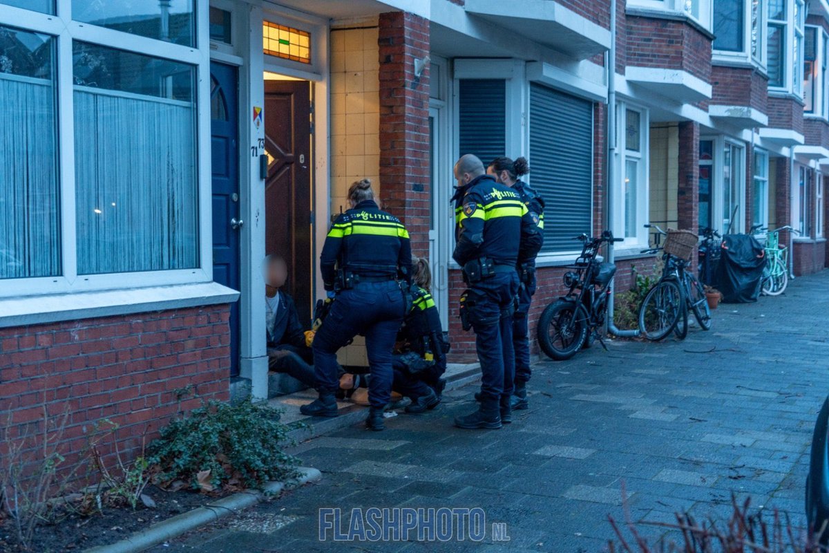 Man (18) gewond na schietincident in woning in Vlaardingen, 'mogelijk ...