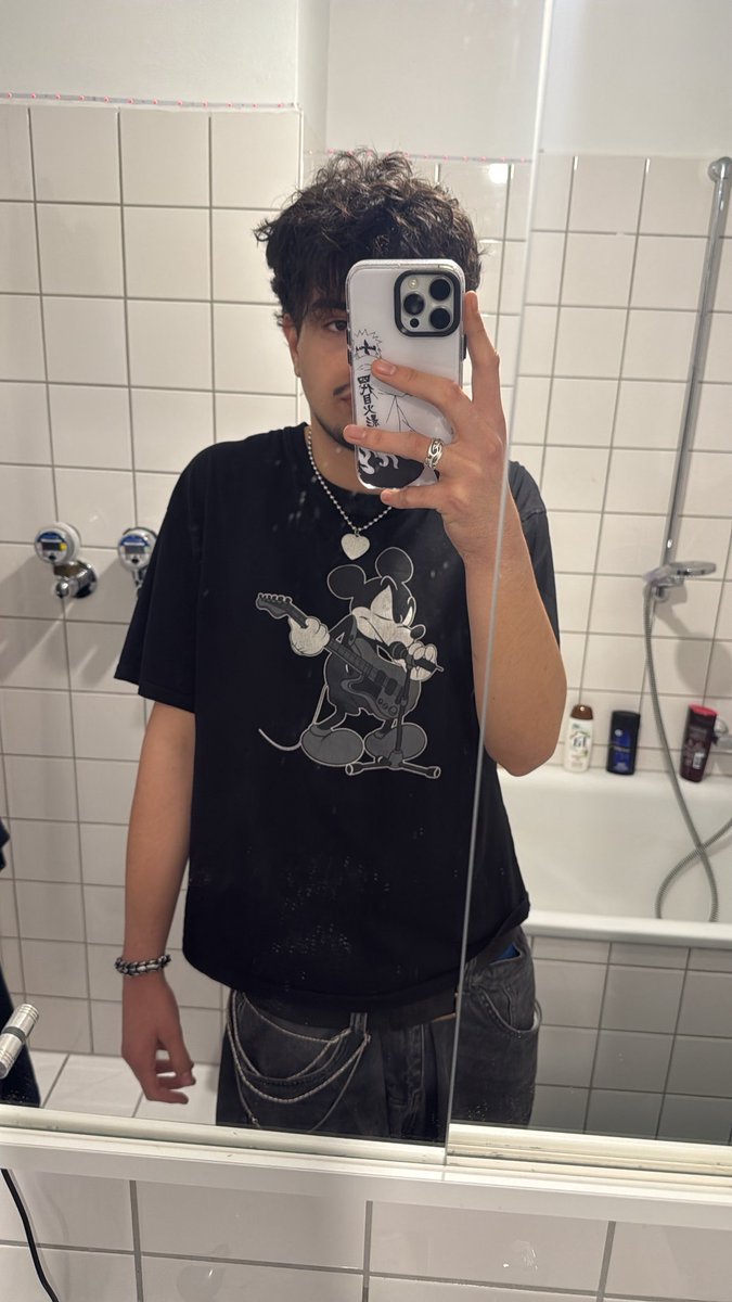 pelium weasley @designerddrugs X Profile | Muskviewer