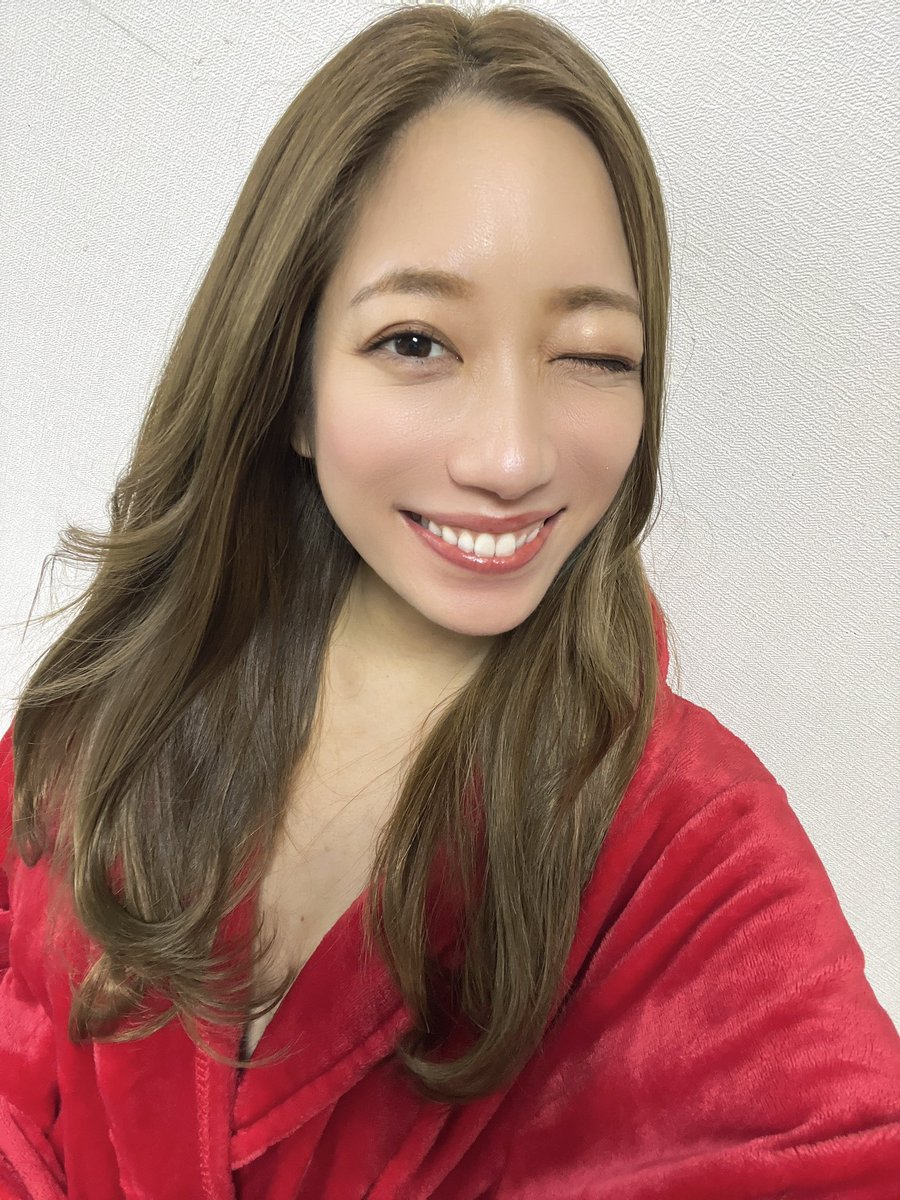 VENX-002 父が出かけて2秒でセックスする母と息子 東凛 - MissAV | オンラインで無料ハイビジ