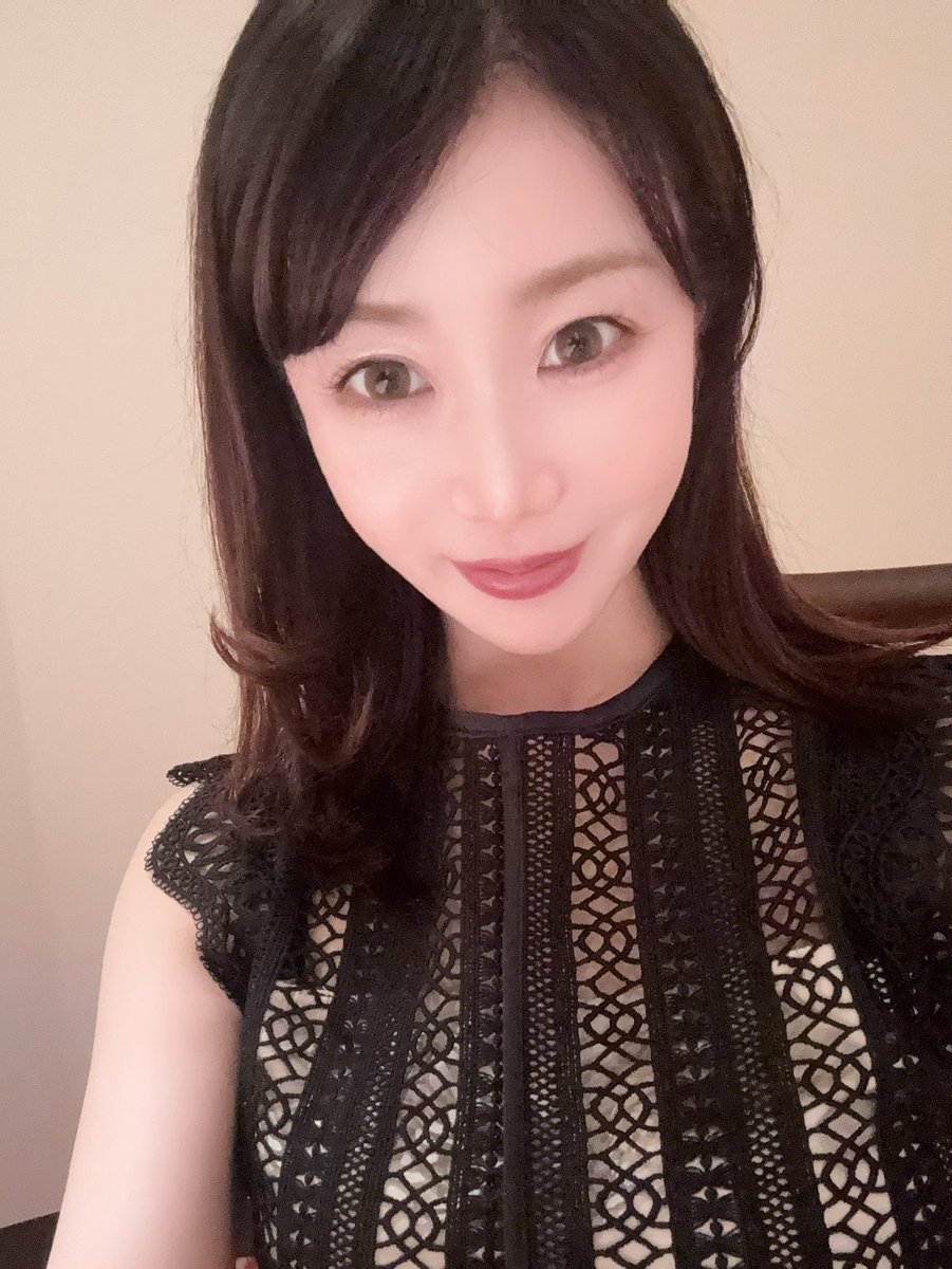 JUQ-622 ストリップ劇場で舞う人妻 大島優香 - MissAV | オンラインで無料ハイビジョンAV映画