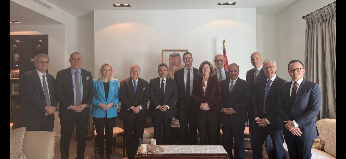 Introducing Jaguar Land Rover South West London - Embassy Network