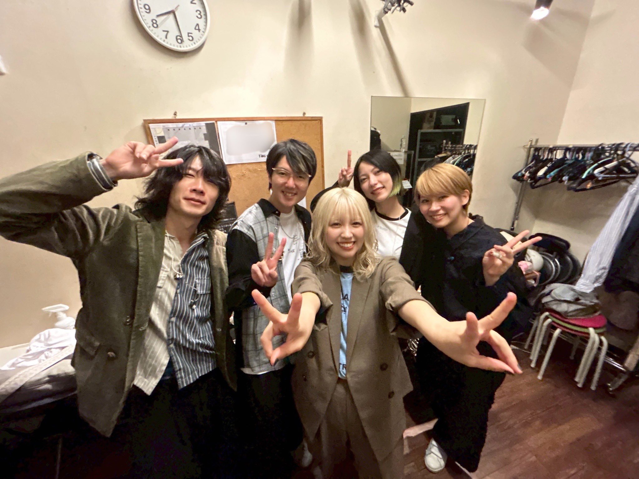 小片リサ ツイキャスプレミア『Ran LIVE TOUR 2025 - awkwardness -』 18:30- - 5ch