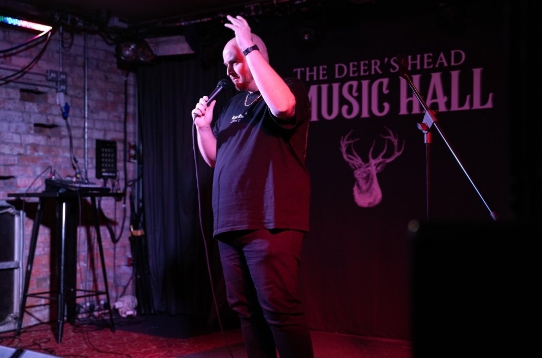 Pete Giffen Comedy