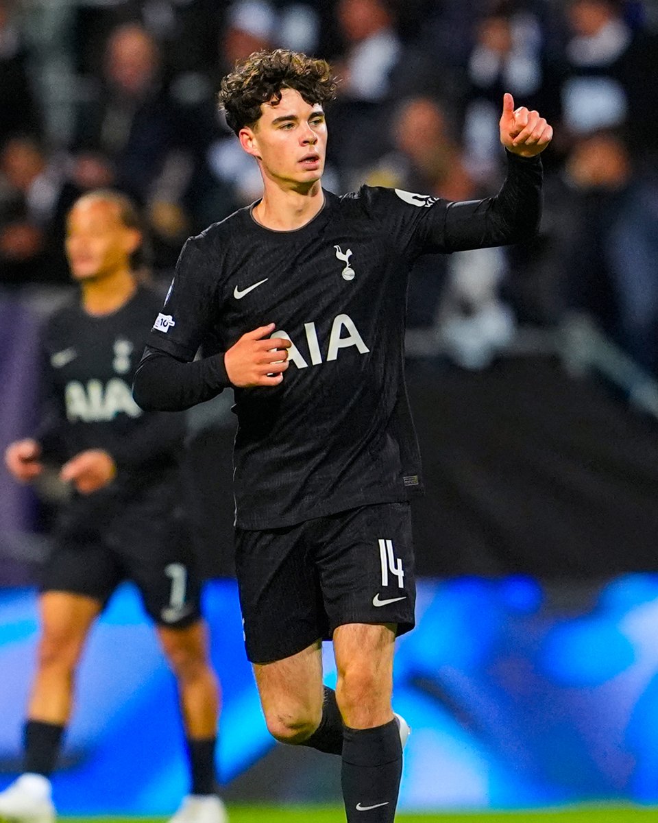 Tottenham Hotspur | Tottenham Hotspur News, Scores, Highlights, Stats ...