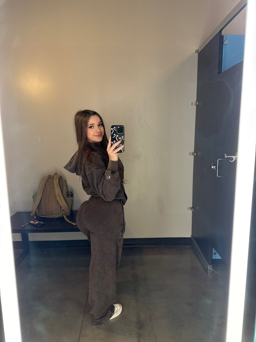 Zoey Ava (@itzzoeyava) / Posts / X