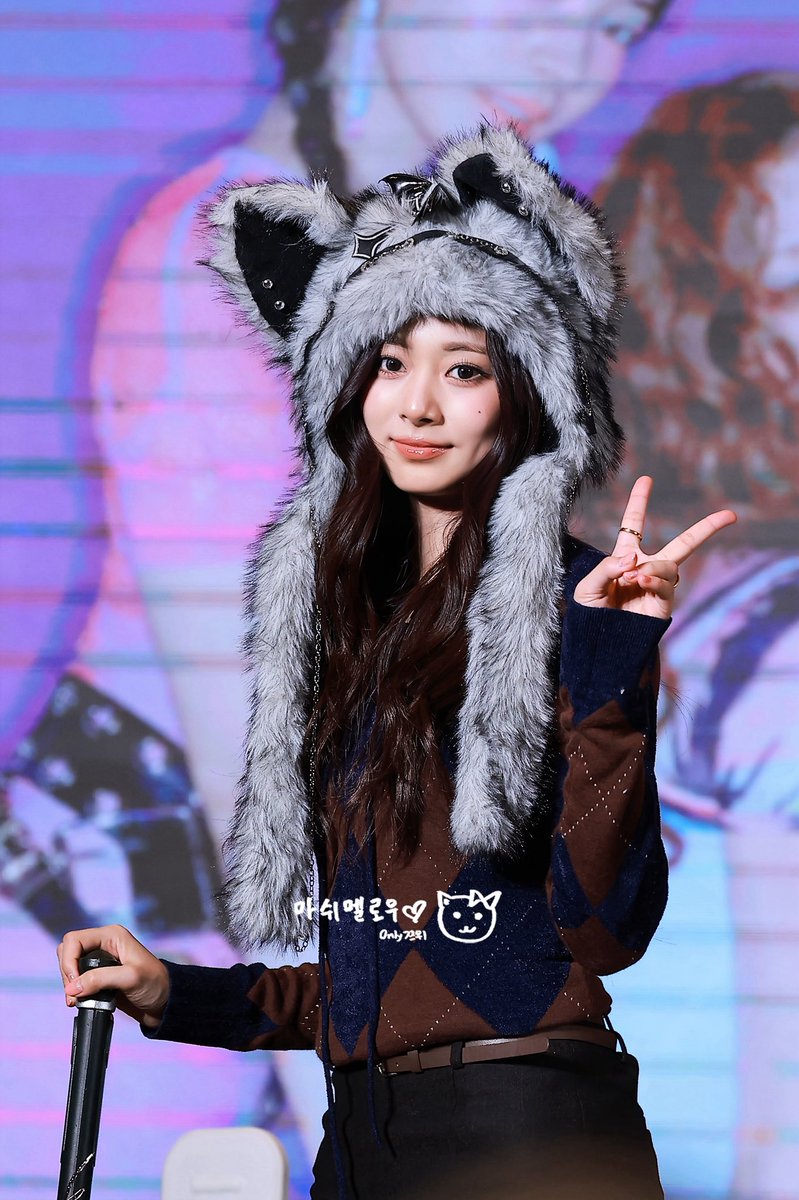 251115 프리뷰 #쯔위 #트와이스 #TWICE #TZUYU #子瑜 #ツウィ #abouTZU #RunAway ...