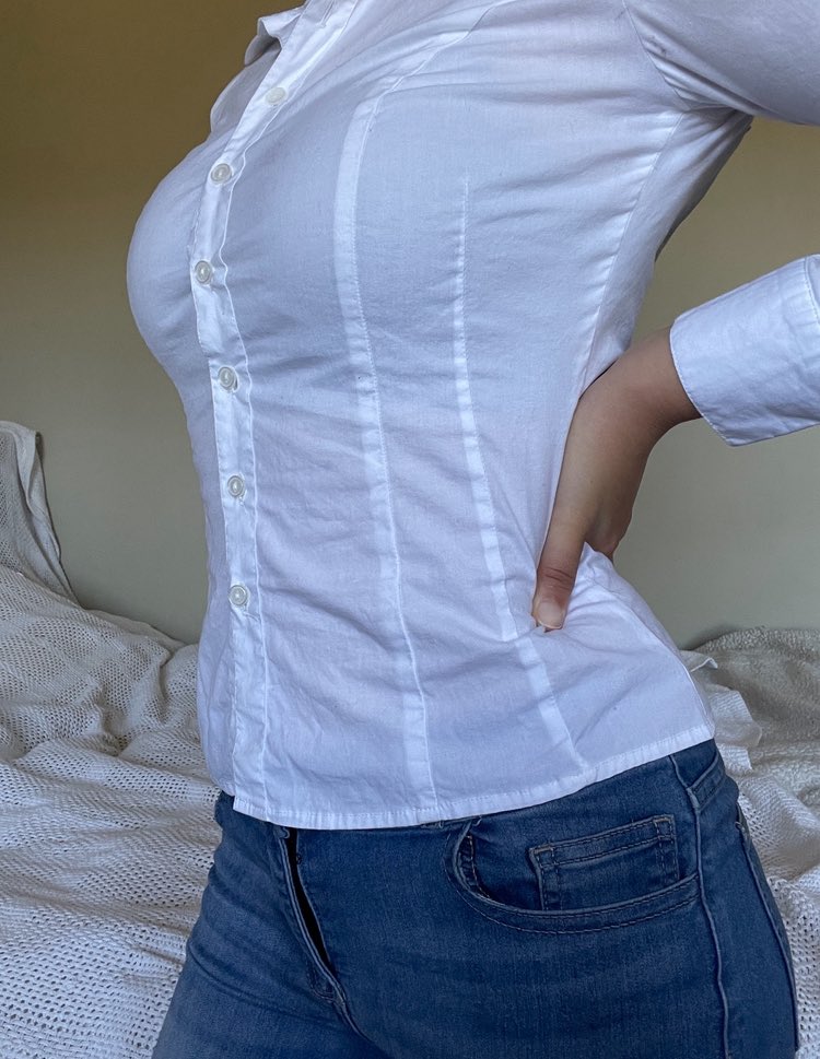 1 button up shirt vs 6lbs of takeout; who wins? https://t.co/KI2IFLsut7