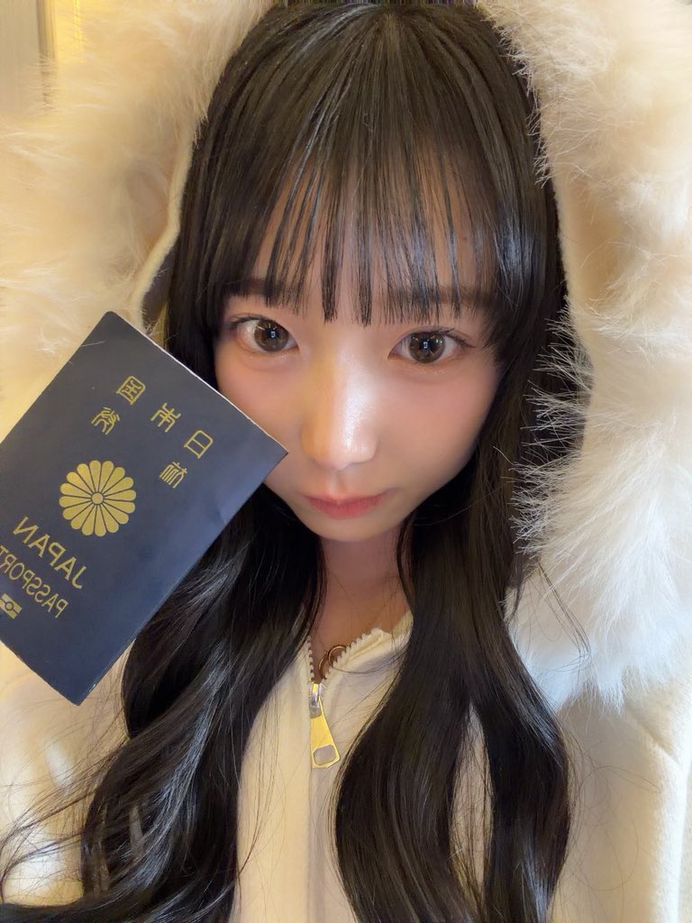 今リハーサル終わって 今からご飯食べる🍚 明日から頑張るよーーーー🤍