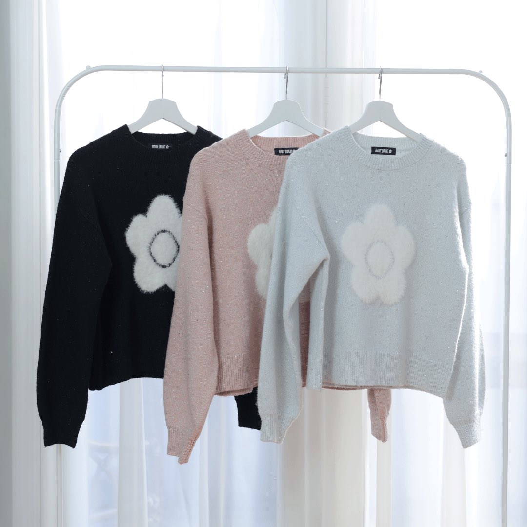 プルオーバー QUANT）/ファーデイジーラメニット 【NEW】マリークワント（MARY
