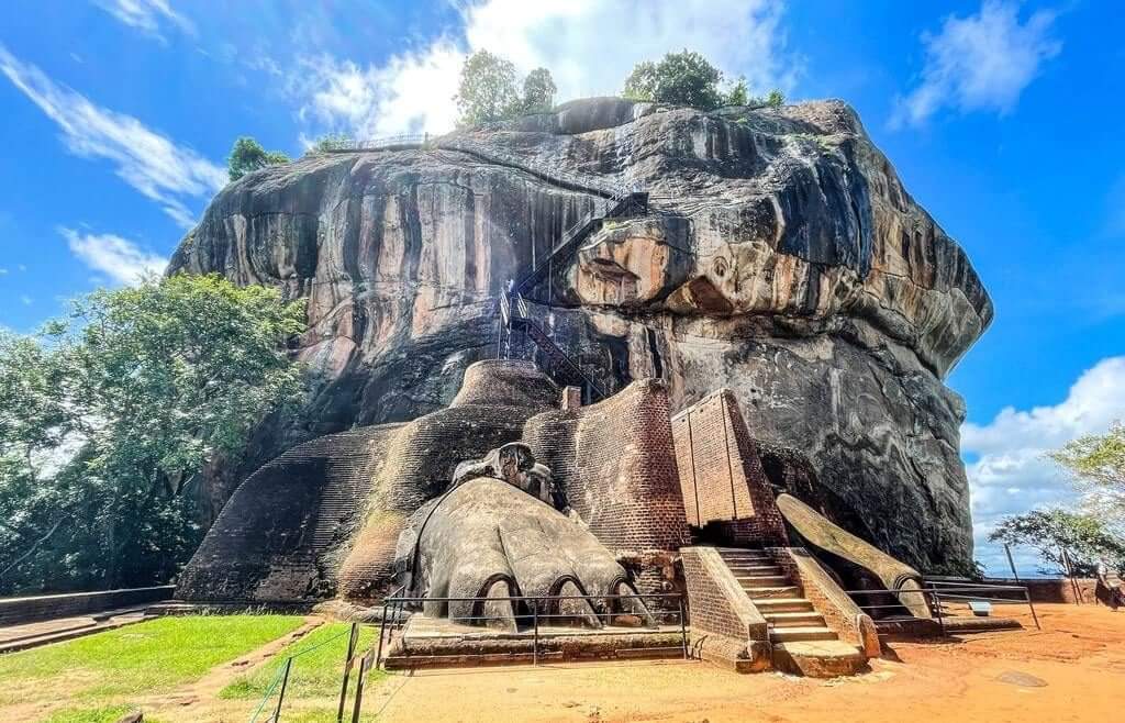 Sigiriya (Lion's rock), an ancient rock fortress and palace built by ...
