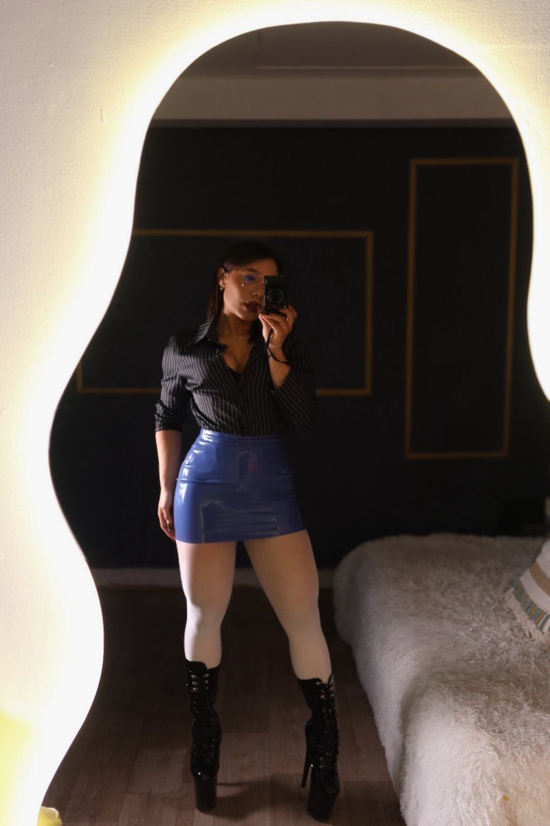 Mistress Zoe Vidal (@goddesszoevidal) / Posts / X