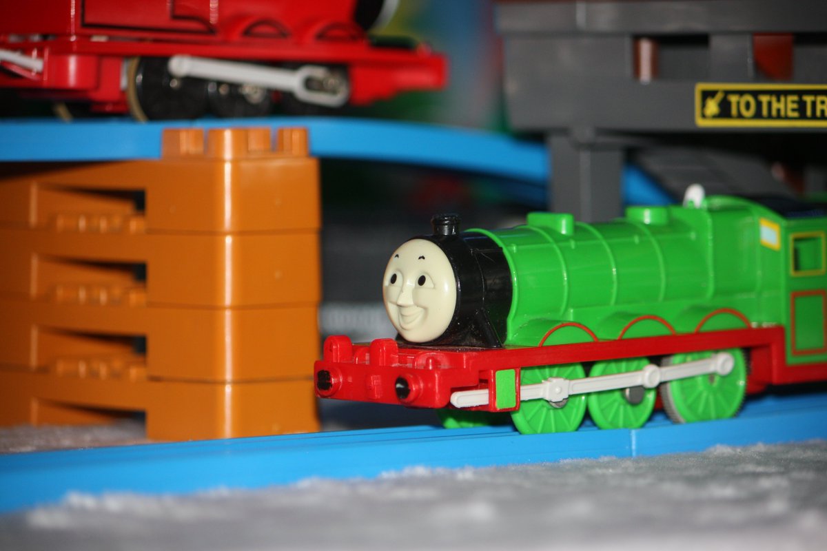 Thomas Nostalgia (@NostalgicThomas) on X