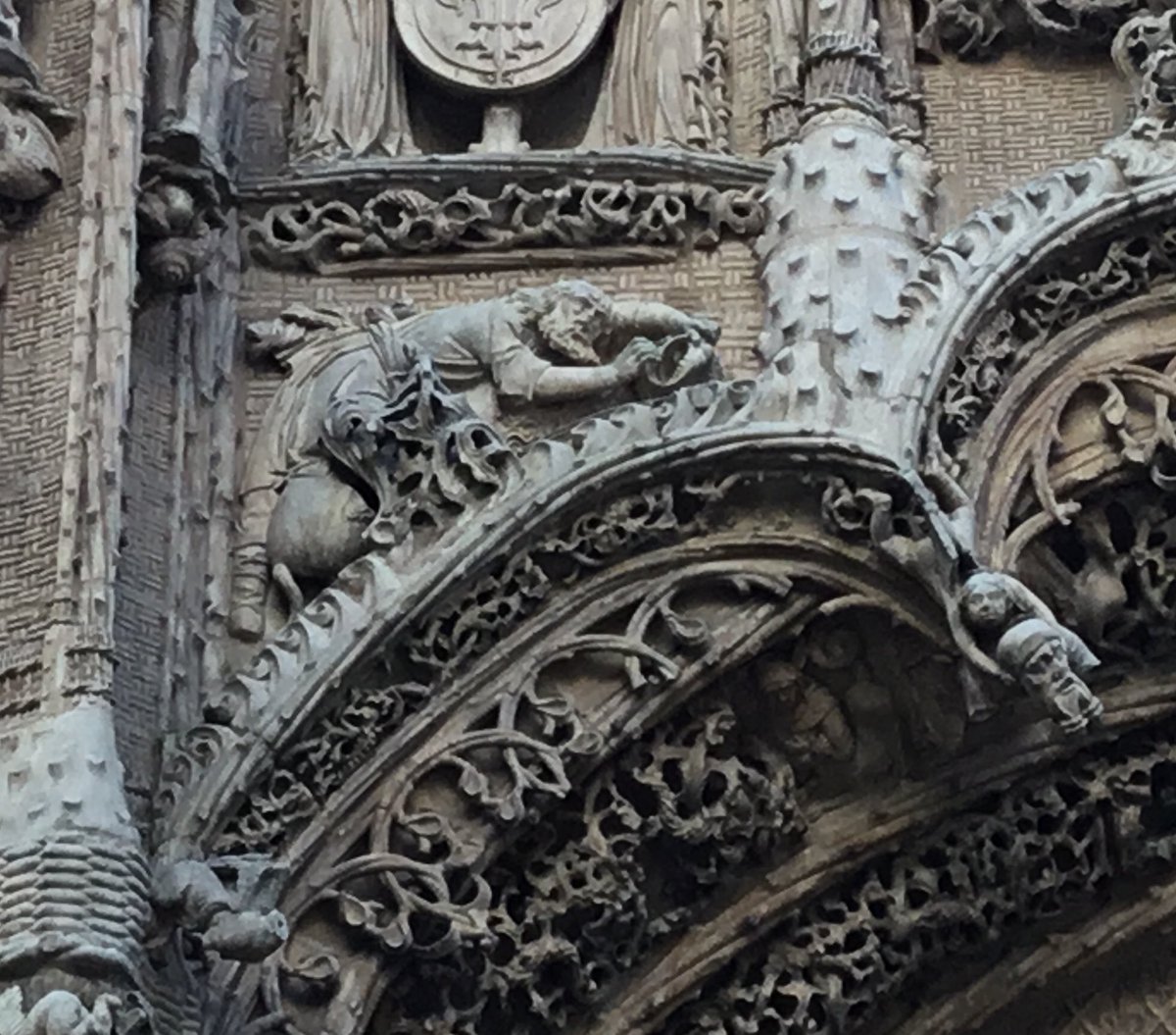 Existe un lugar donde el mundo se convierte en piedra y se muestra al ...