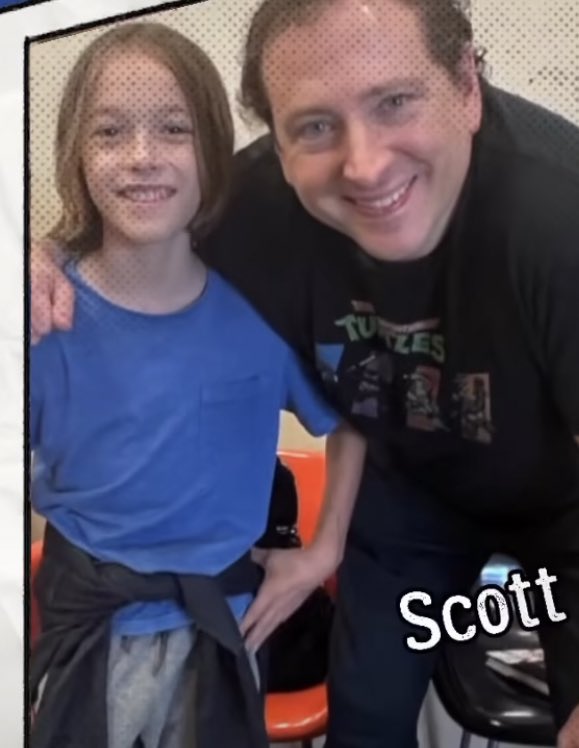 Scott Cawthon's Instagram, Twitter & Facebook on IDCrawl