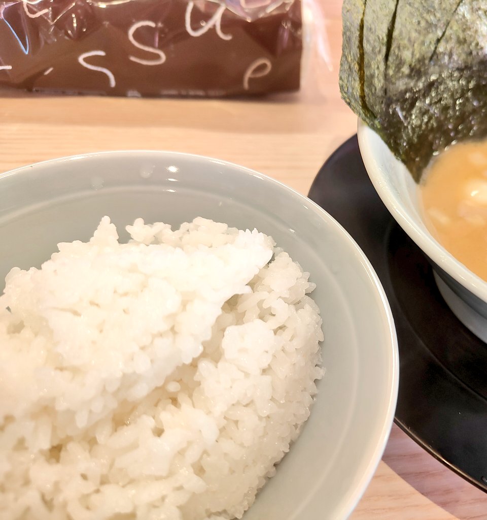 なお🚚12/30_C103_東_C-16b_装飾系男子(@nao_48te) - Twilog