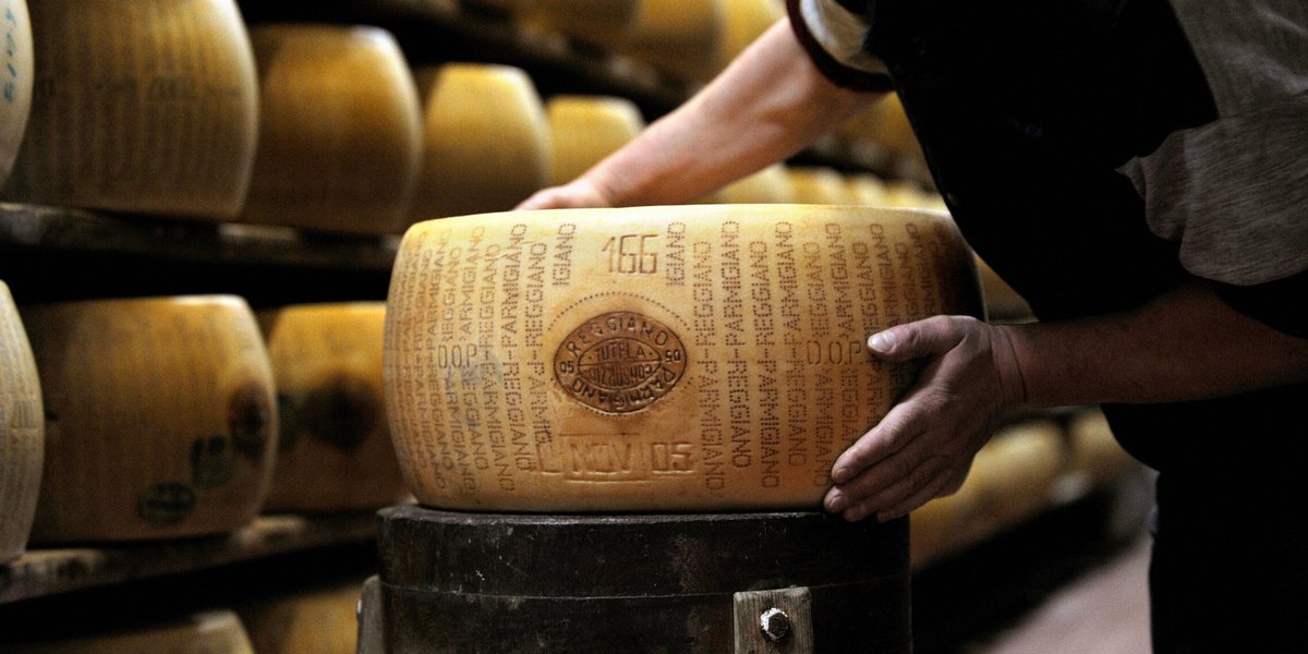 Yu P. Eiwalkee's Threads – Thread Reader App