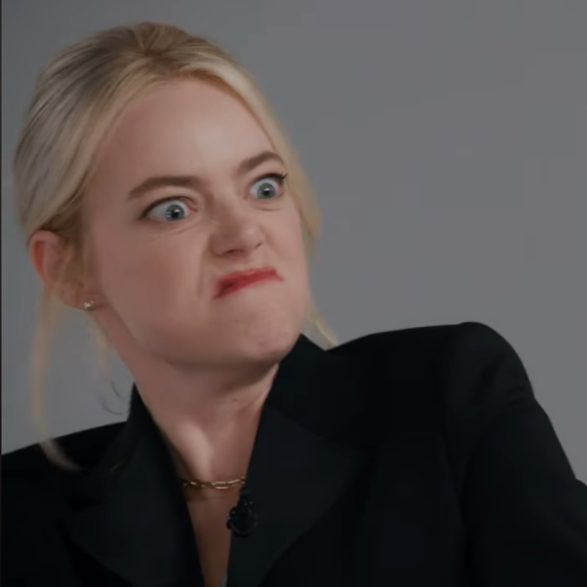 Meredith Loftus's Instagram, Twitter & Facebook on IDCrawl