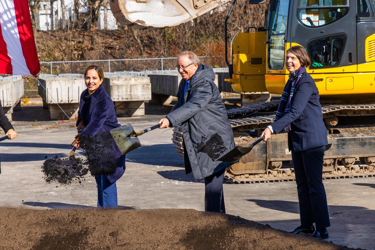 Amtrak Awarded Forbes Best Employers for New Graduates - Amtrak Media