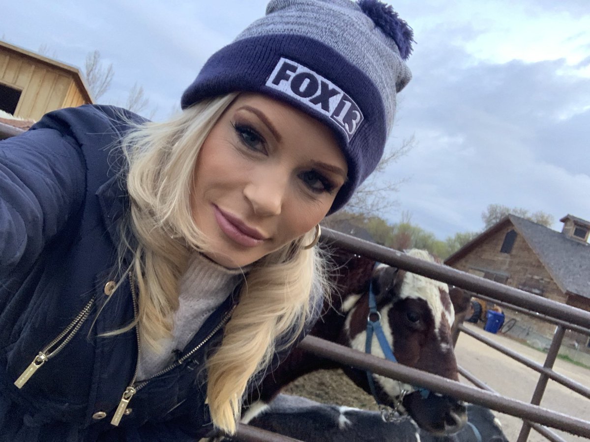 April Baker's Instagram, Twitter & Facebook on IDCrawl