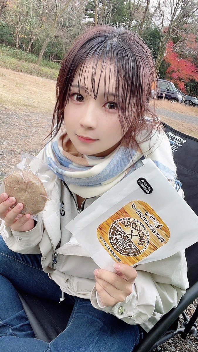 「お肉にくにくお肉にく合わせてにくにくお肉にく」|🐹いよ🌻アコマルB04のイラスト