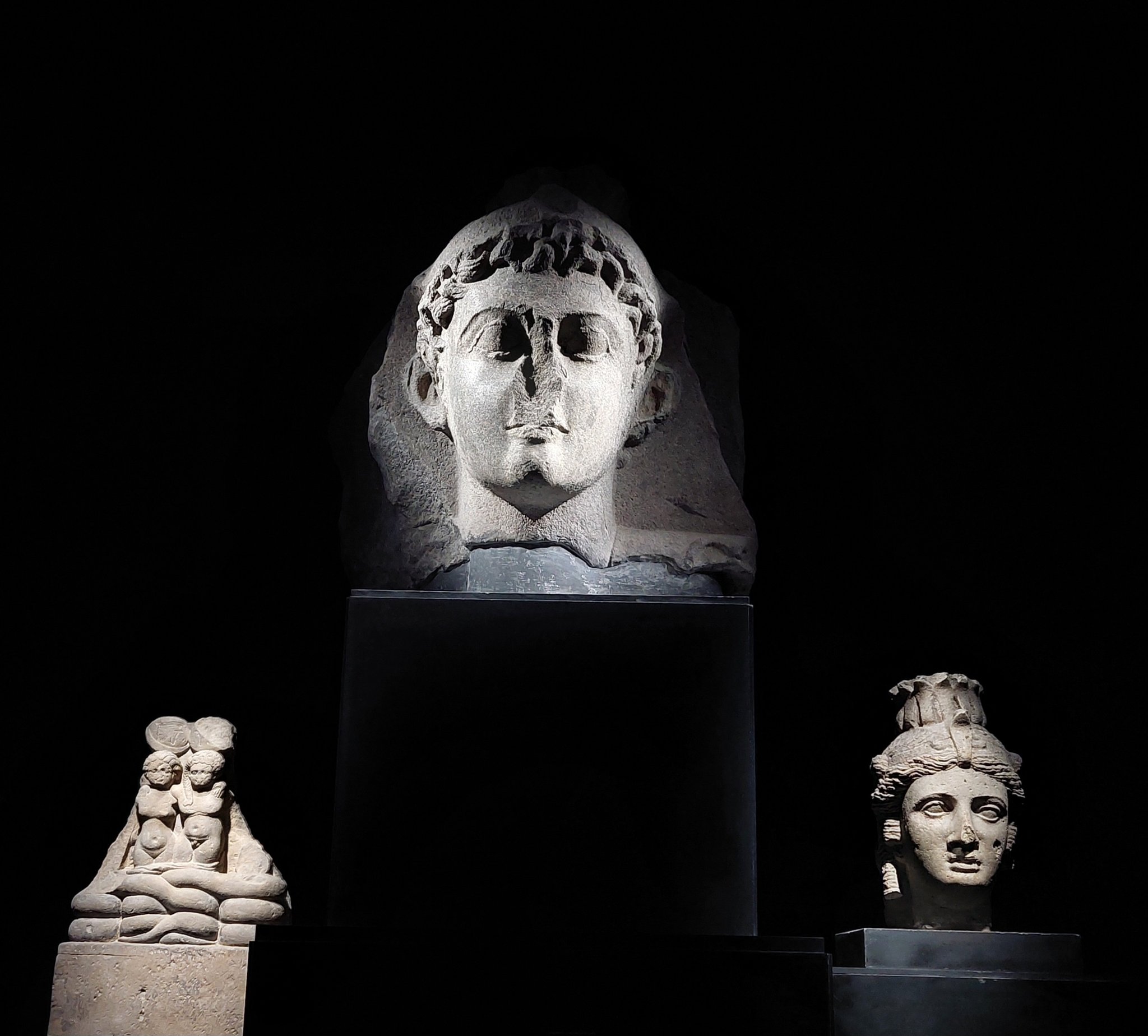 Cleopatra Selene And Alexander Helios