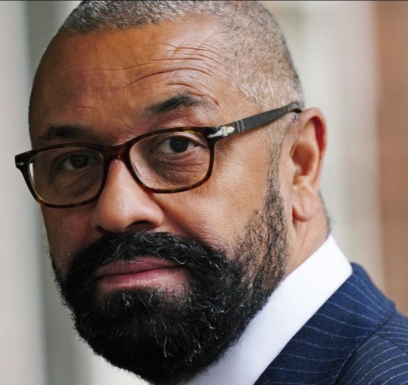 David Hendry's Instagram, Twitter & Facebook on IDCrawl