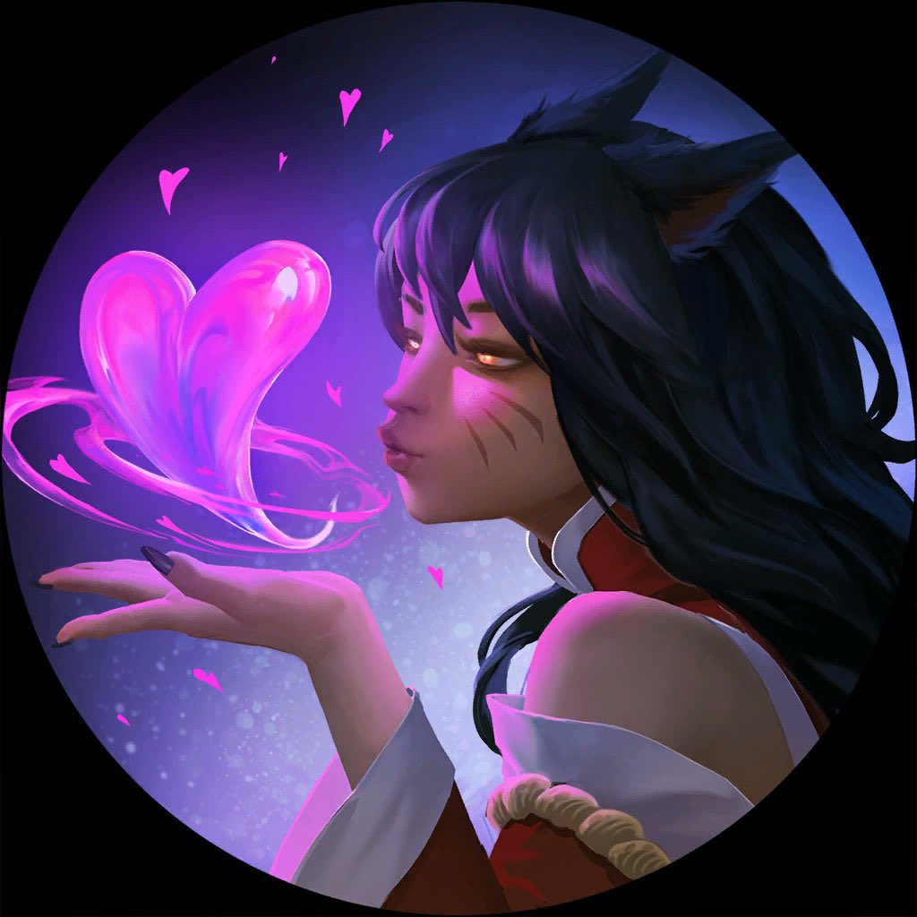 Ahri 「All the Ahri's Charm spell artworks in L」|Spideraxeのイラスト