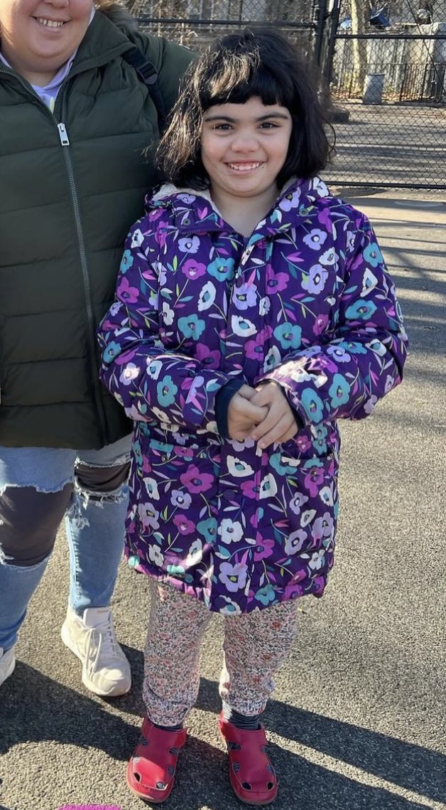 Tacky Clothes For School The Y2K Fashion Trend Explained What We