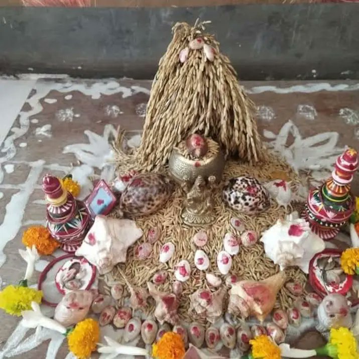There are many Lakshmi Pujas among West Bengalis. Poush Lakshmi being ...