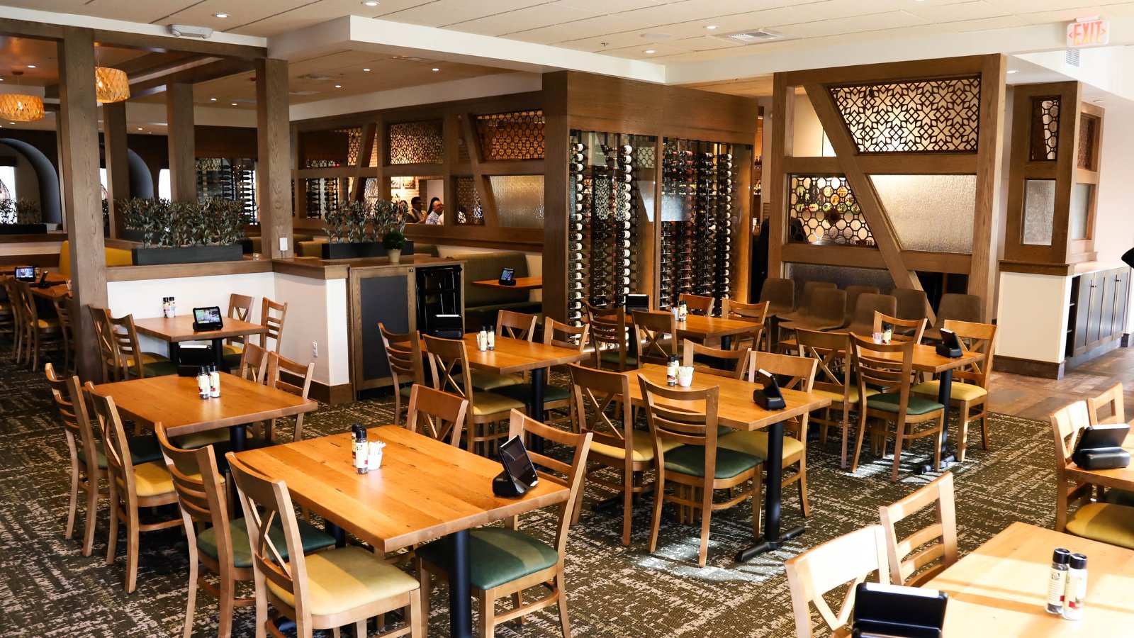 Olive Garden Restaurant Interior