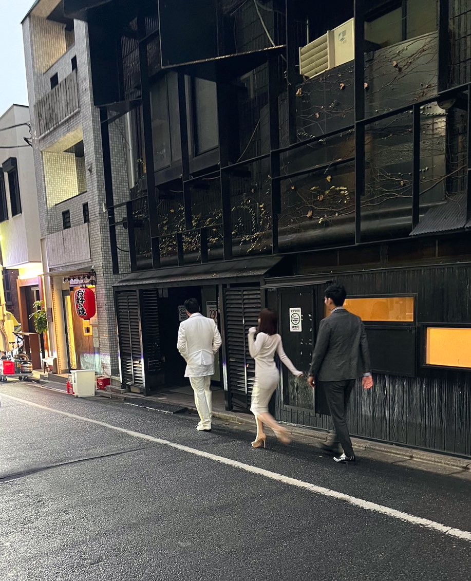 清水あいり(@airishimizu ):一列に歩いてえらいね