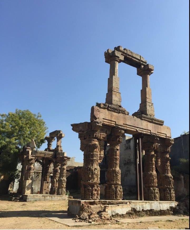 || RudraMahalaya- Sidhpur. Another disputed temple site || In 944 CE ...