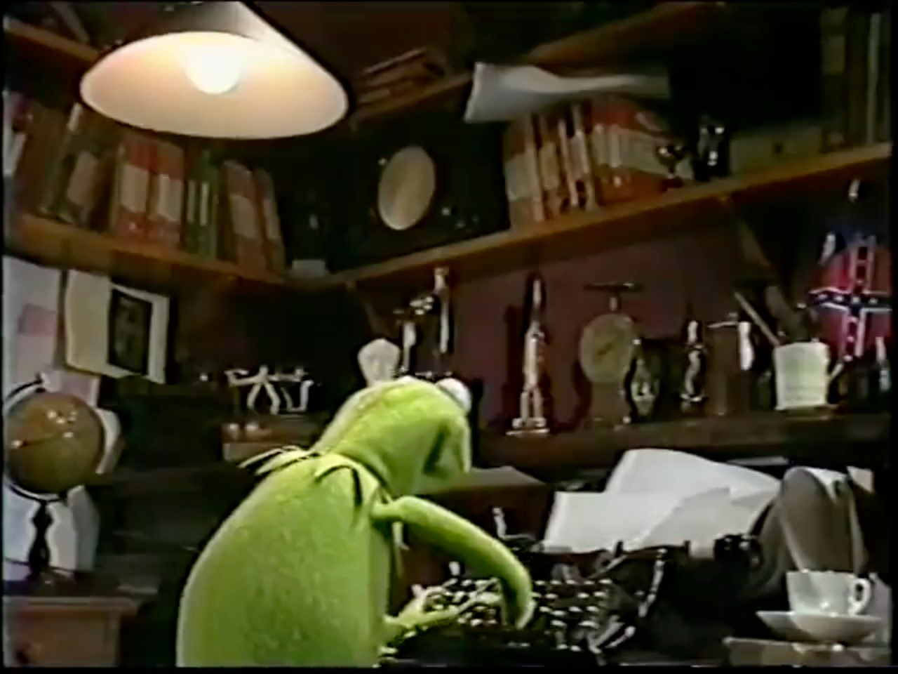 Kermit Typewriter Gif