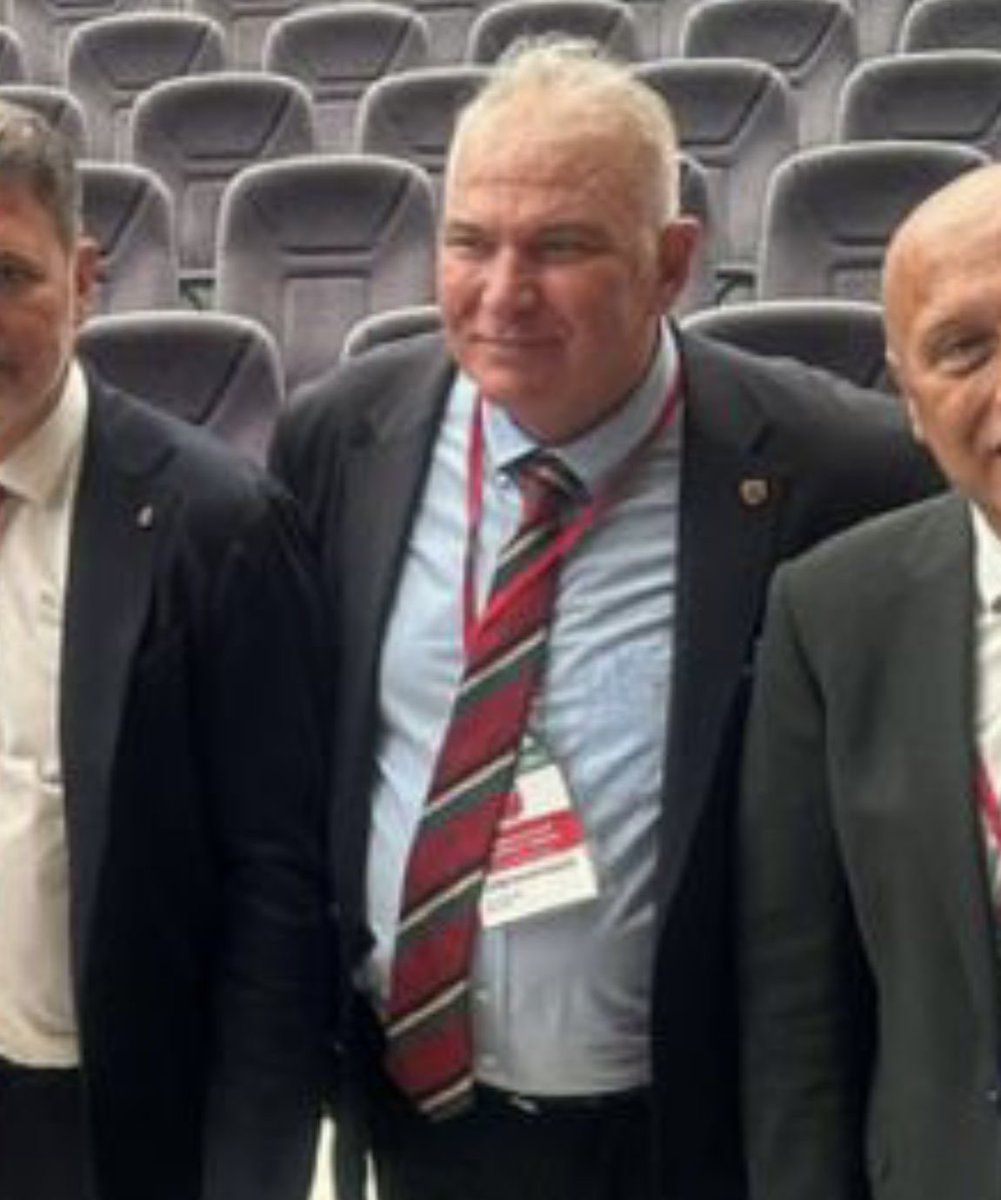 YAZIKLAR OLSUN KARŞIYAKA 3.lig ekibi Karşıyaka teknik direktör olarak ...