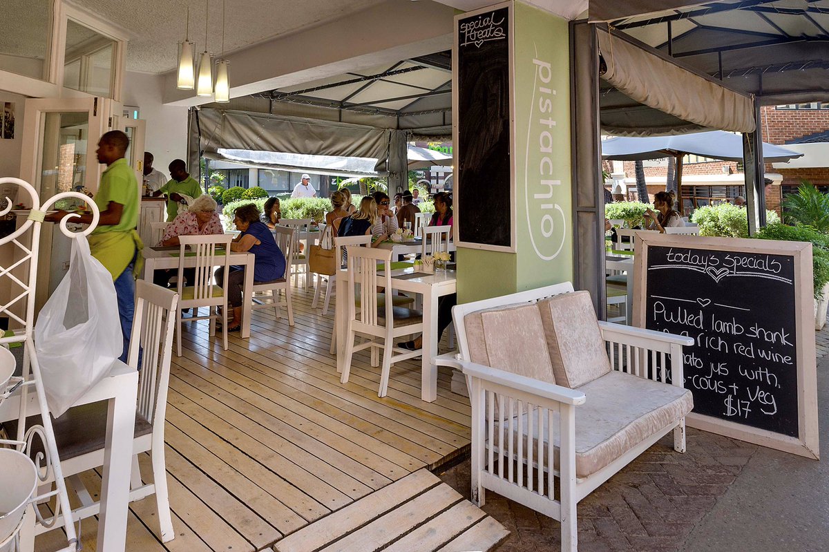 Since today is Christmas day.. Here are some of the nicest restaurants ...