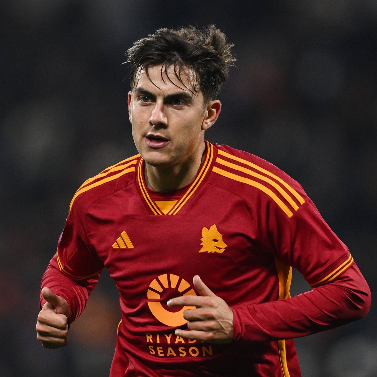 Dybala Juve Solid Background